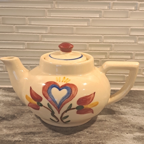 Dining | Shawnee Pottery Teapot Dutch Heart And Tulips Vintage From ...